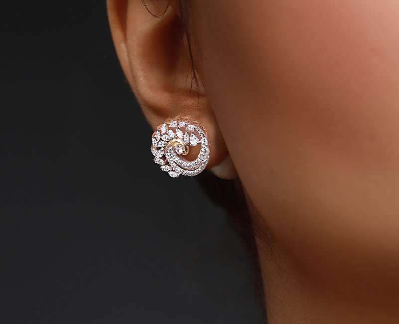 Golden Swirl Loops – Hooked